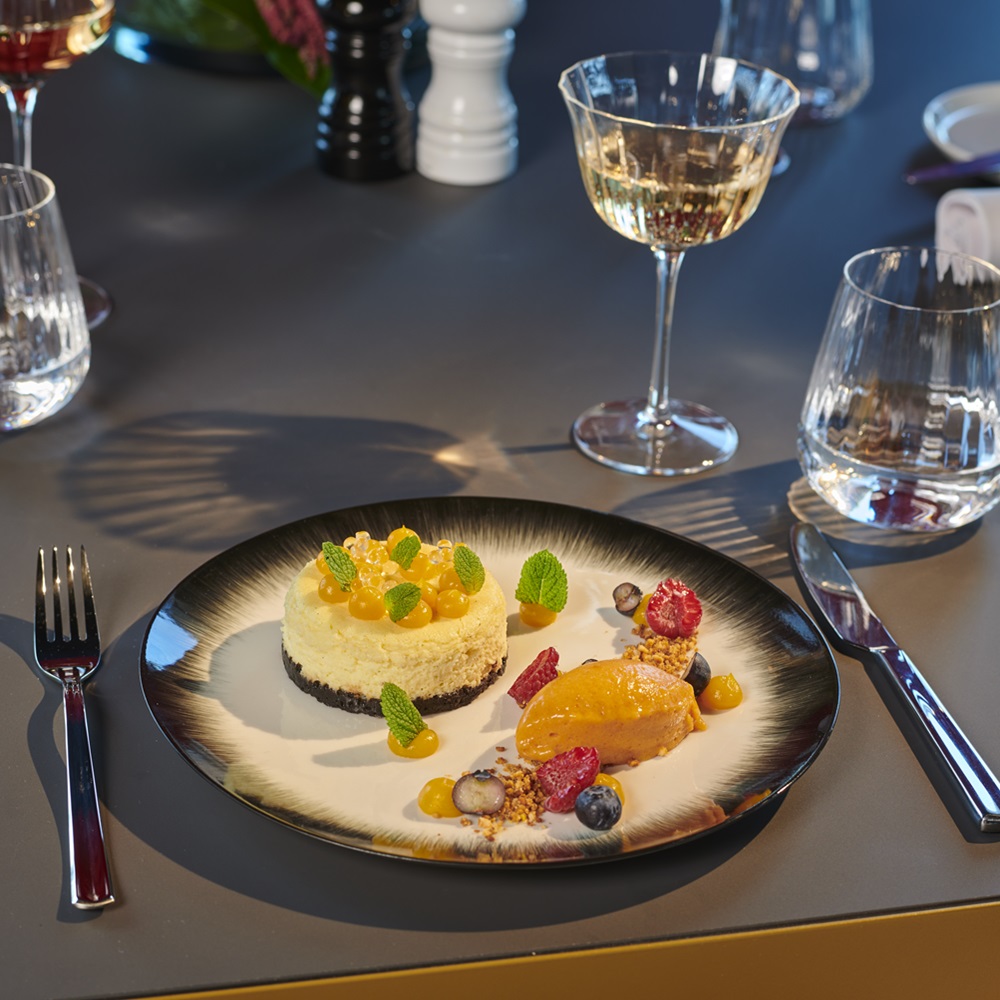 Restaurant and Rooftop in nhow Lima | nhow Lima Hotel